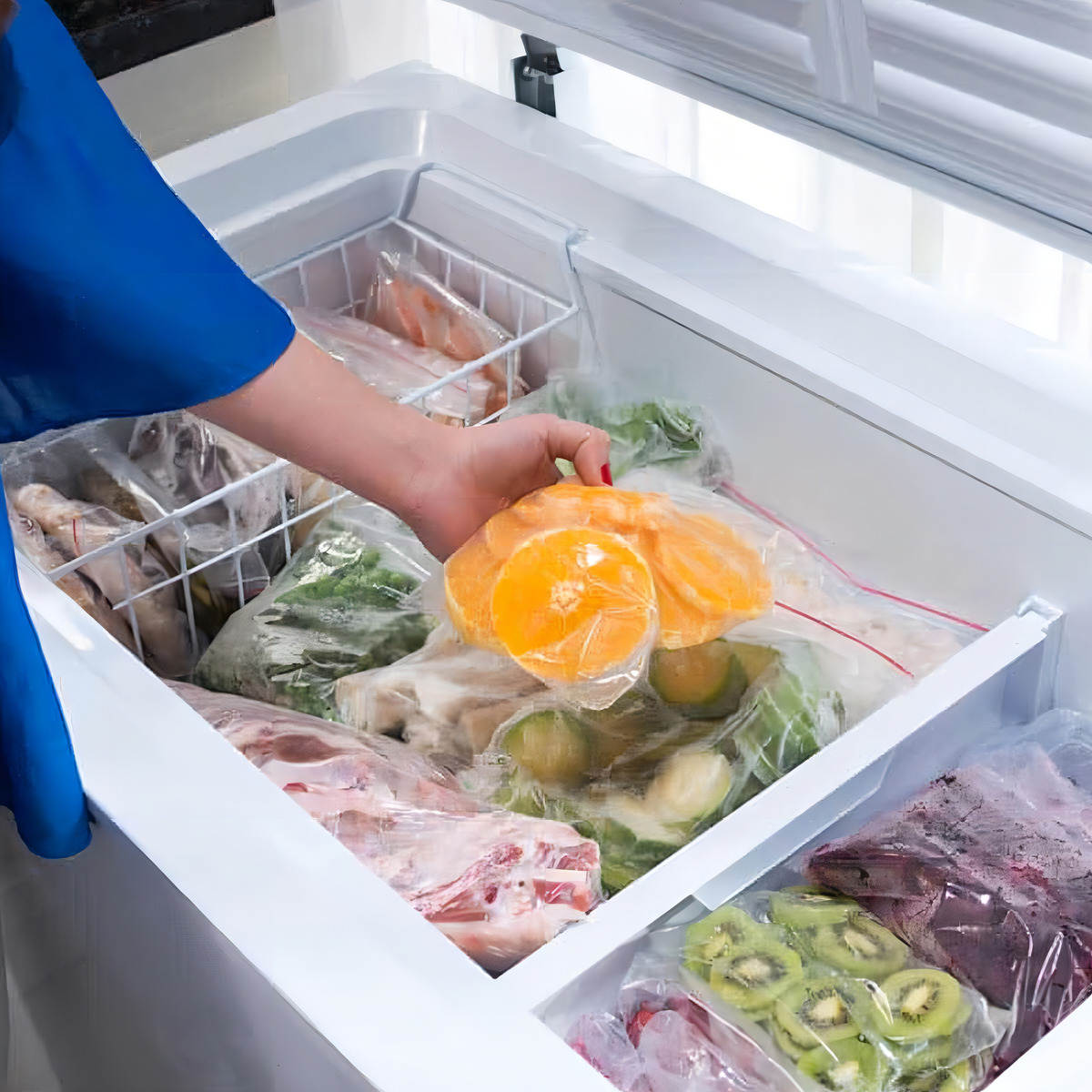 Freezer Horizontal Futura Blanco Canasto Metalico Dimm – Ferreservi